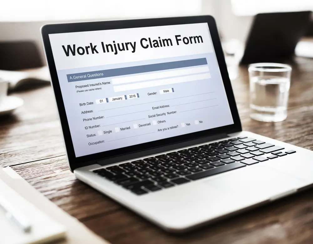 What is a Lost Time Injury? How to Calculate it in 2026?